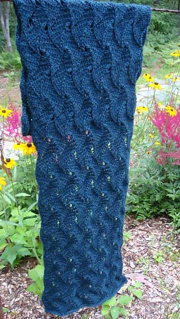 Ravelry: Garden trellis wrap pattern by Sue Conway