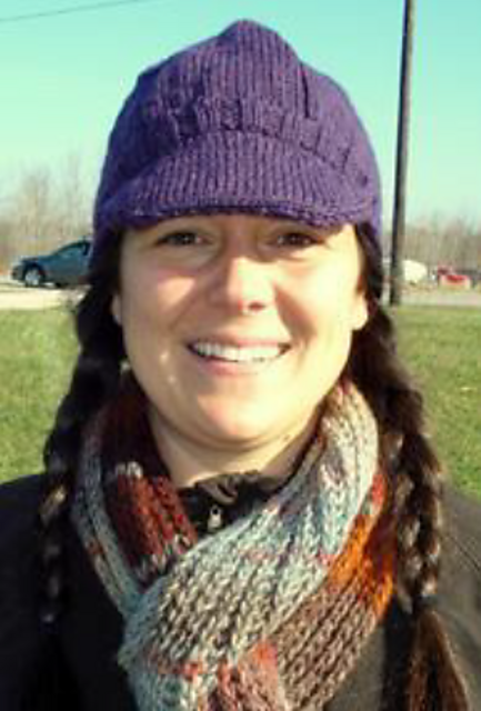 Ravelry: Sara's Newsboy Knitted Hat pattern by Catherine Basten