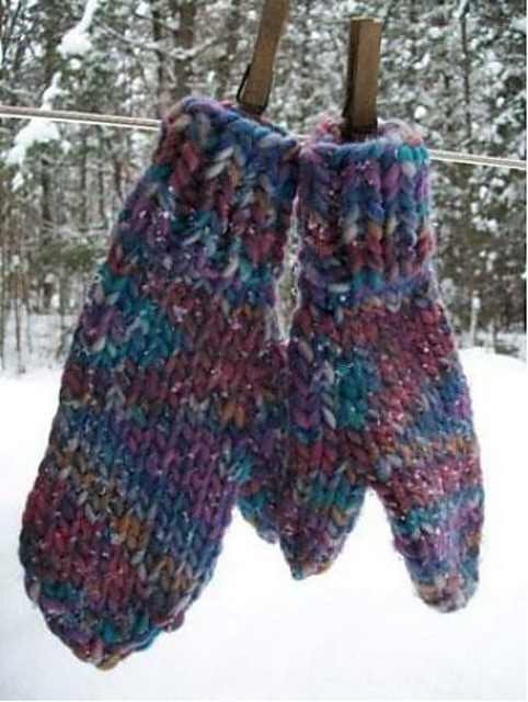 Ravelry: Snow Mittens pattern by Michele C Meadows