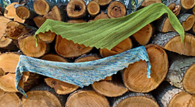 Ravelry: Opposing Forces Scarf pattern by Renee Macrae