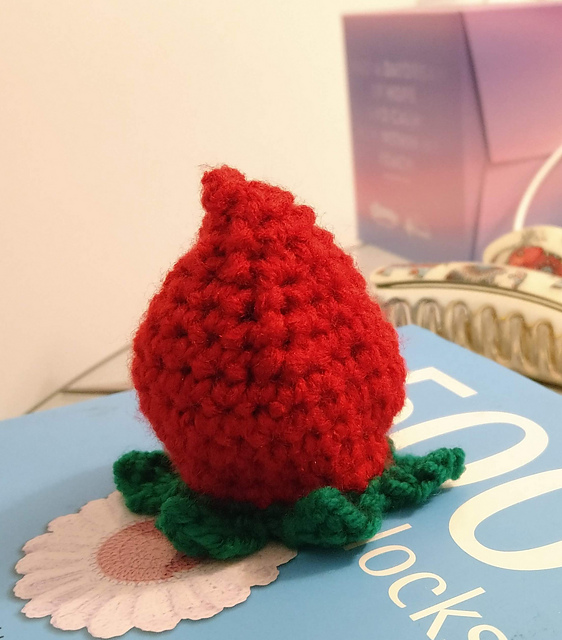 Ravelry: Strawberry creme egg cover pattern by Rhubarb & Thyme