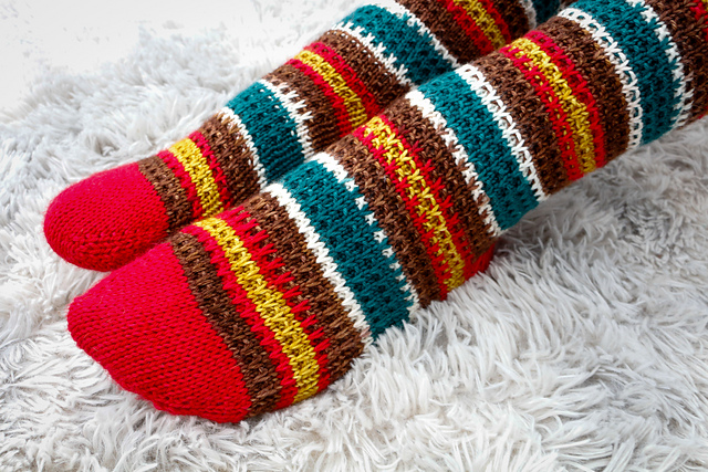 Ravelry: Briley (DK) pattern by Melinda Measor