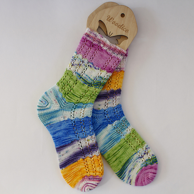 Ravelry: Frankenfeet pattern by Melinda Measor