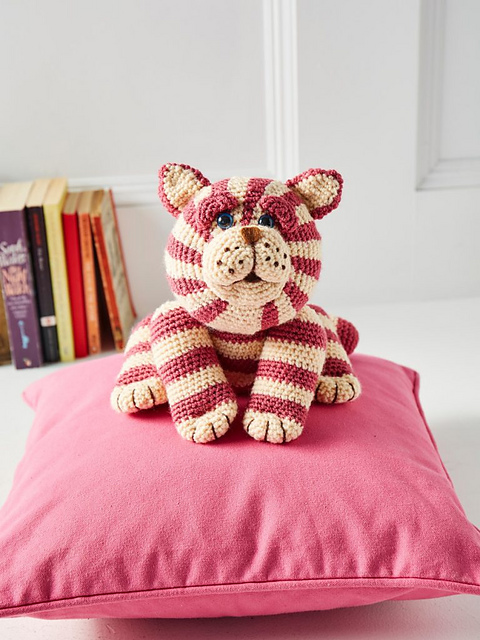 Ravelry: Bagpuss pattern by Sachiyo Ishii