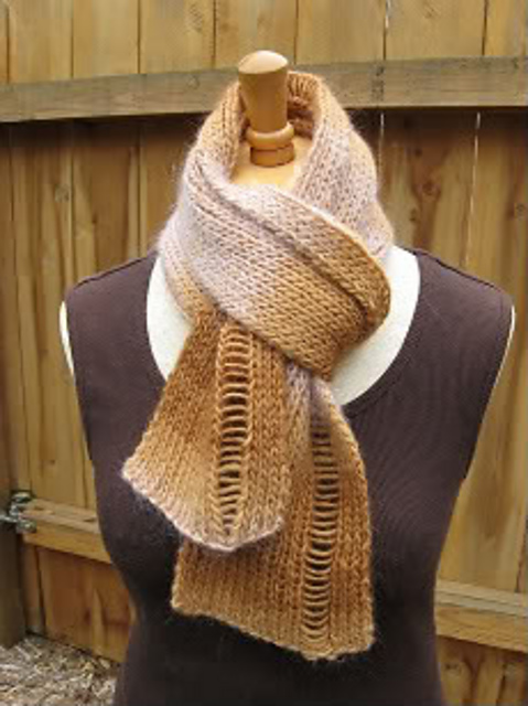 Ravelry: One Drop Scarf pattern by Robin Dodge