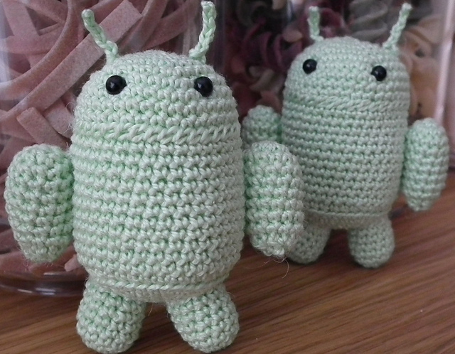 Ravelry: Android toys pattern by Noelia Barreira