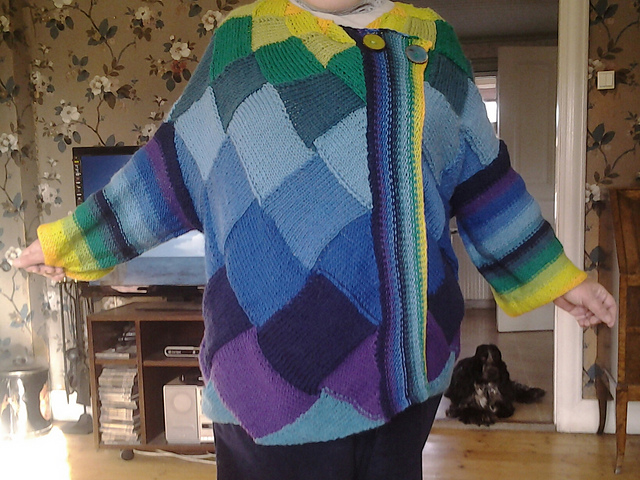 Ravelry: Art Deco Cardigan pattern by Helen Hamann