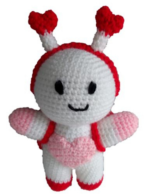 Ravelry: Hearts the Lovebug pattern by Built By Boo