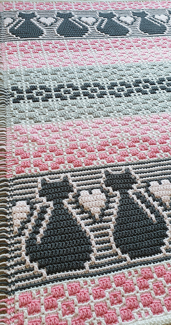 Ravelry: Meow! pattern by Rosina Plane