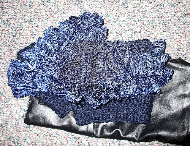 Ravelry: Ruffled Boot Cuffs pattern by Roxanne Jones