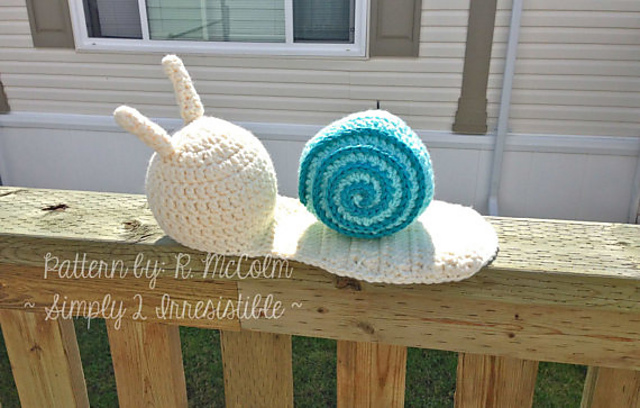 Ravelry: Shelly the Snail Photography Prop and Costume pattern by Ruth ...