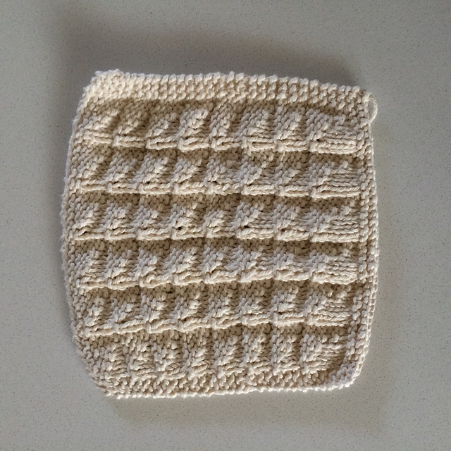 Ravelry: Raised Triangles Washcloth pattern by Nanette Blanchard
