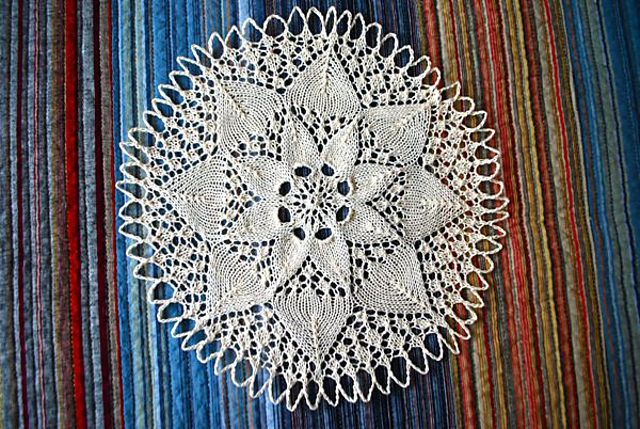 Ravelry: Heirloom Doily pattern by Workbasket Magazine