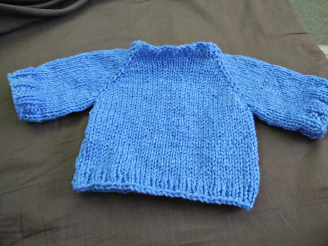 Ravelry: Chunky Baby Raglan Sweater pattern by Dee Ann H