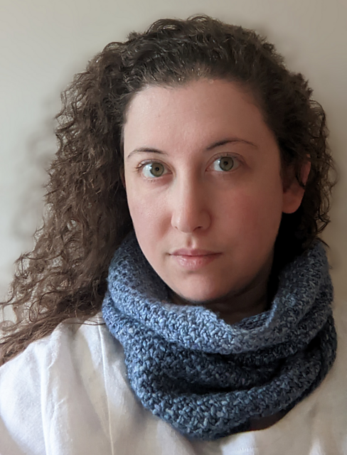 Ravelry: Silky Merino Brioche Cowl pattern by Sarah Curzi