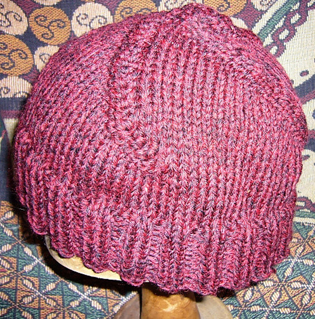 Ravelry: Simple Swirl Hat pattern by Sally Pointer/ Wicked Woollens