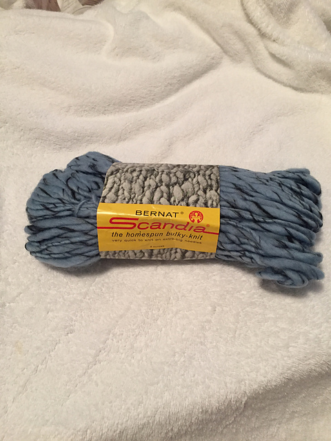 Ravelry: Bernat Scandia 100% Wool