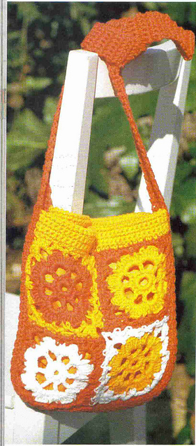 Ravelry: Retro Tote pattern by Hilary Mackin and Sue Whiting