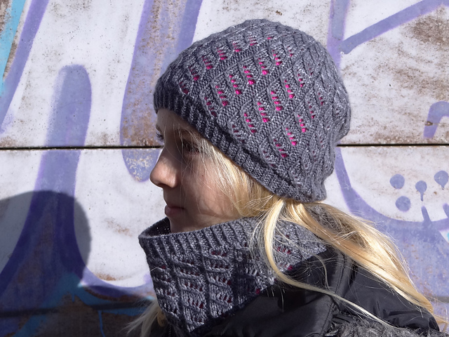 Ravelry: Claustra pattern by Sandrine Bianco