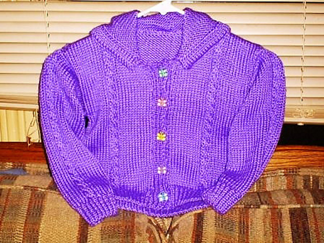 Ravelry: Her Favorite Hoodie pattern by Adele Shapiro