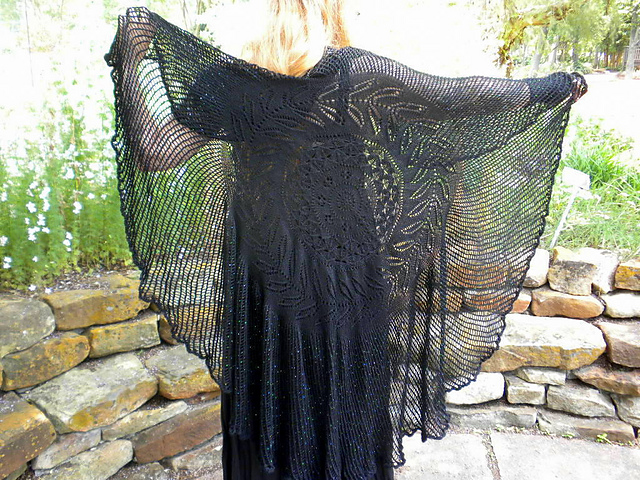 Ravelry: sarada's Shipwreck Shawl