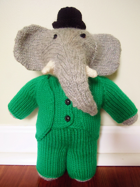 Ravelry: Babar pattern by Sara Elizabeth Kellner