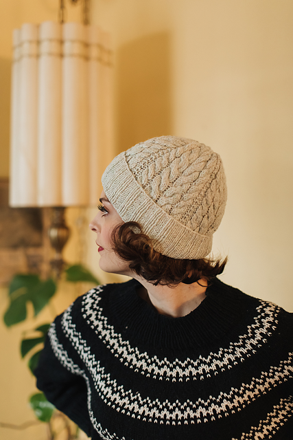 Ravelry: Carr pattern by Sarah Solomon – Into the Wool