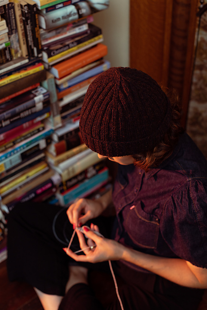 Ravelry: Byrne pattern by Sarah Solomon – Into the Wool