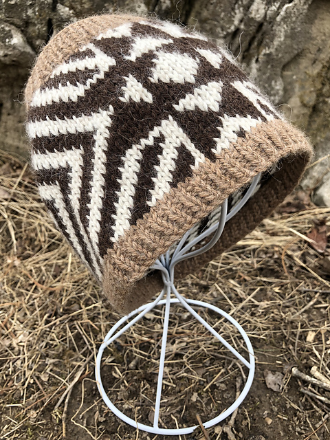 Ravelry: Daring Open Crown Hat pattern by Sarah Inskeep Designs