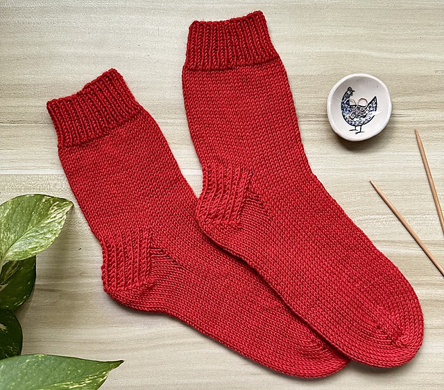 Ravelry: Basic DK Socks pattern by Sarah Ribble