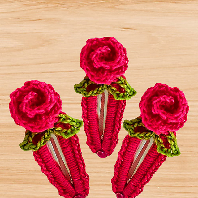 Ravelry: Crochet Flower Hair Clip pattern by Noha