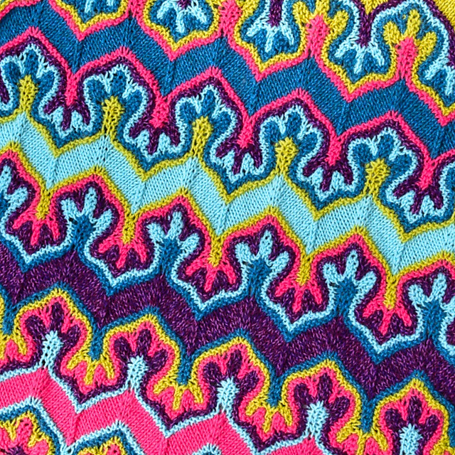 Ravelry: Fox Paws pattern by Xandy Peters