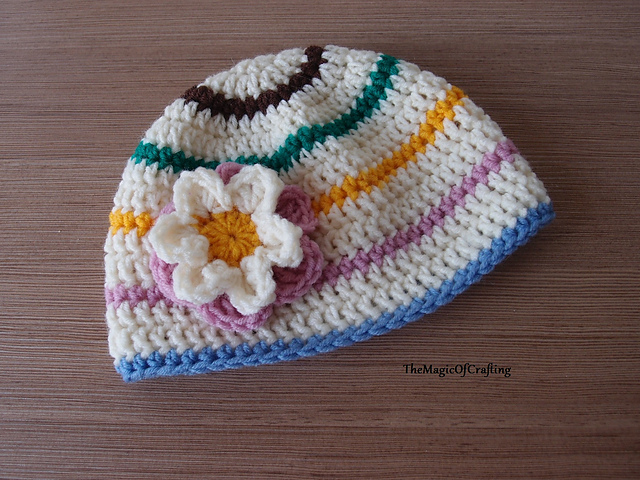 Ravelry: Easy Hat with Flower pattern by TheMagicOfCrafting