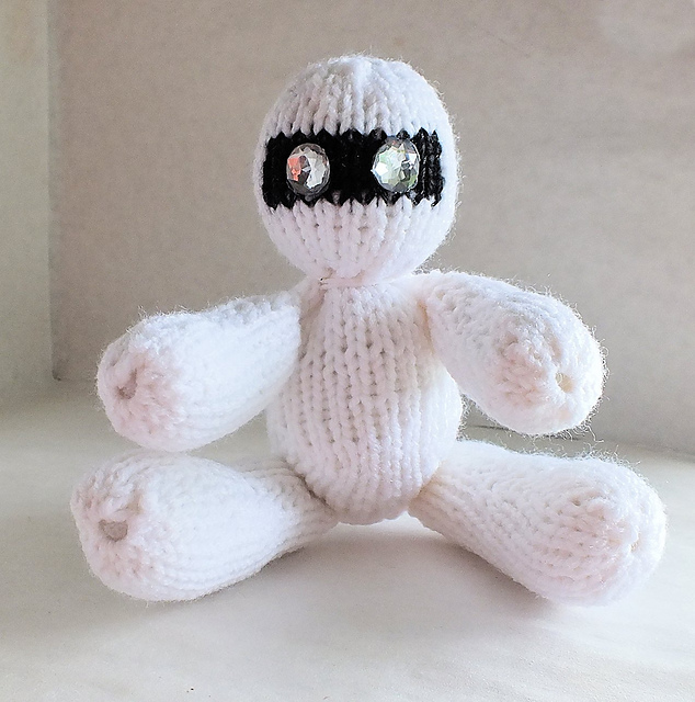 Ravelry: Mummy pattern by Scarlett Royale