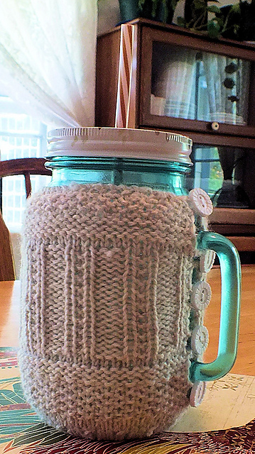 Ravelry: 32oz Jar Rib Insulator pattern by Scarlett Royale