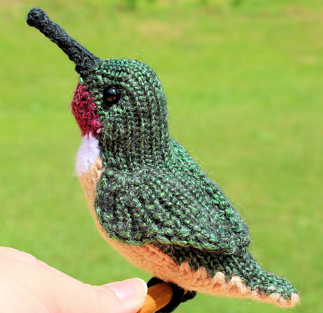 Ravelry: Hummingbird pattern by Scarlett Royale