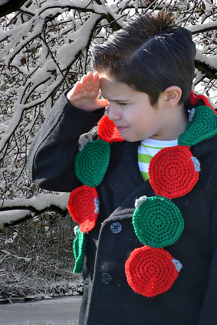Ravelry: Christmas Ornament Scarf pattern by Schere of Schere's Crafty ...