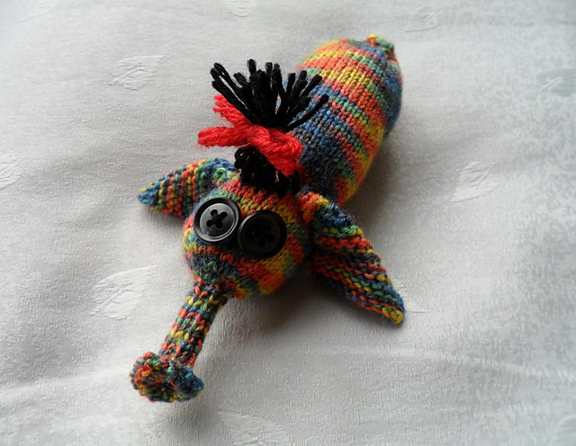 Ravelry: trumpet sniffer pattern by Birgit Schneggart