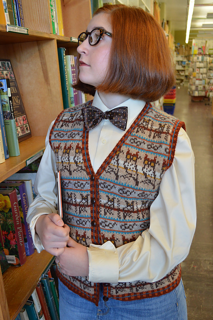 Ravelry: Great Horn-Rimmed pattern by Mary Scott Huff