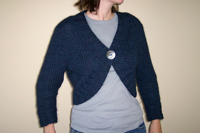 Ravelry: Chunky Alpaca Bolero pattern by Sarah Hoadley