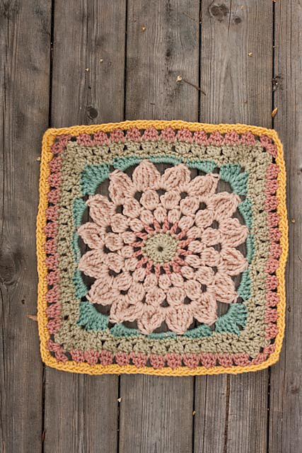 Ravelry: Kata pattern by Penny Davidson