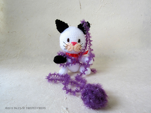 Ravelry: Chibi Kitten Amigurumi pattern by Serah Basnet