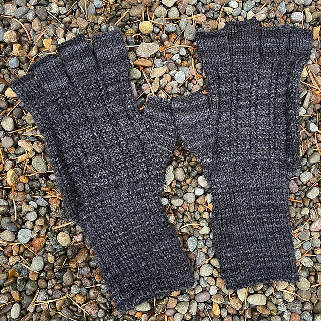 Ravelry: Graham pattern by Keya Kuhn
