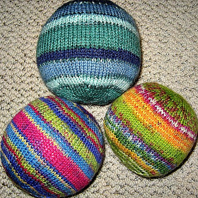 Ravelry: Toy Balls pattern by Judy O'Brien