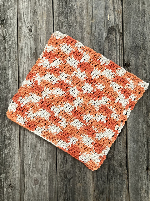 Ravelry: Tangerine Dream Washcloth pattern by Heather Hamlin