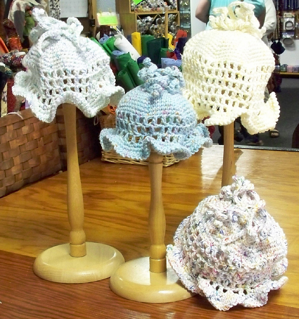 Ravelry: Baby Ruffled Brim Curly Q Summer Mesh Hat pattern by AnnaLu ...