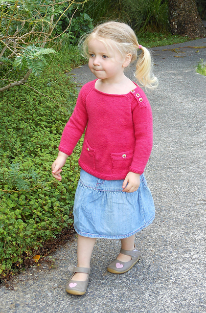 Ravelry: Bella Mia pattern by Sarah Ronchetti