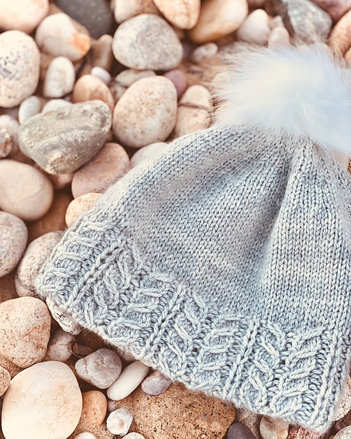 Ravelry: Spriggy pattern by Jennifer Weissman