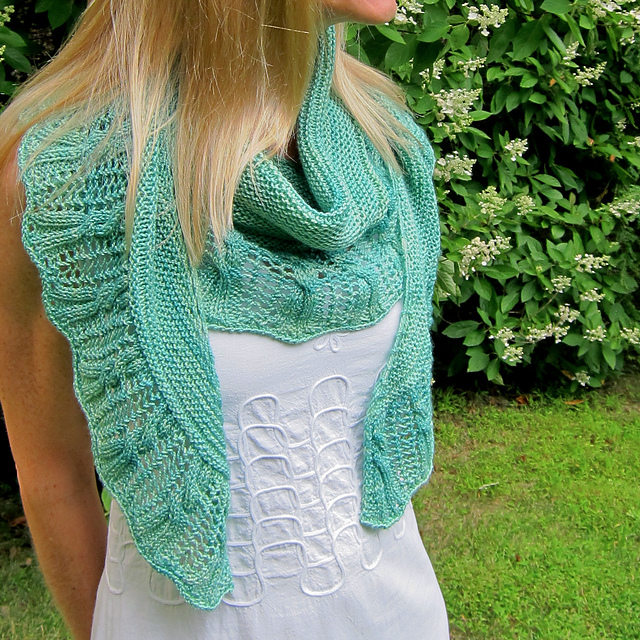 Ravelry: Enticing pattern by Jennifer Weissman