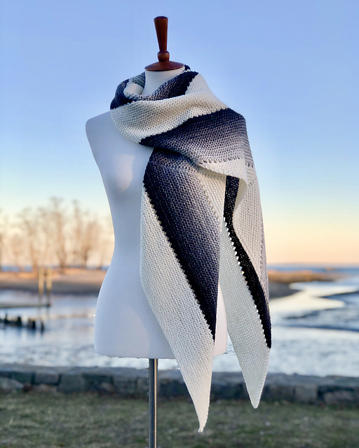 Ravelry: Around the Blend pattern by Jennifer Weissman